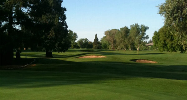 Campus Commons Golf Course - Pacific Coast Golf Guide