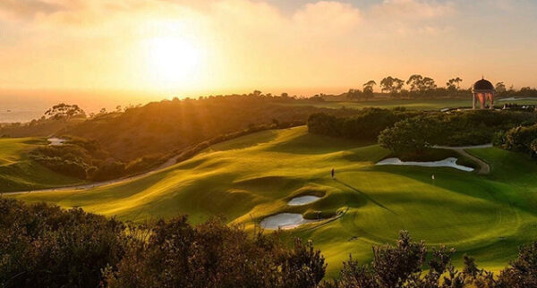 Pelican Hill Golf Club - Ocean South Course - Pacific Coast Golf Guide