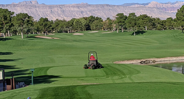 Spanish Trail CC | Lakes Course - Pacific Coast Golf Guide