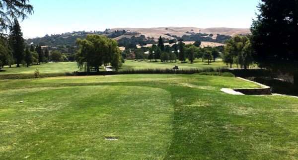 Spring Valley Golf Course - Pacific Coast Golf Guide